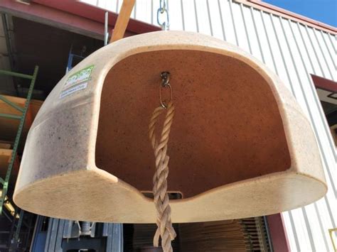 Igloo Wildlife Toy Box