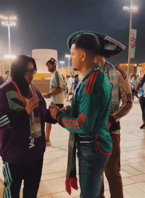 Bahagianya Mita Yulian Sasmita Jadi Relawan Piala Dunia 2022 Berkat