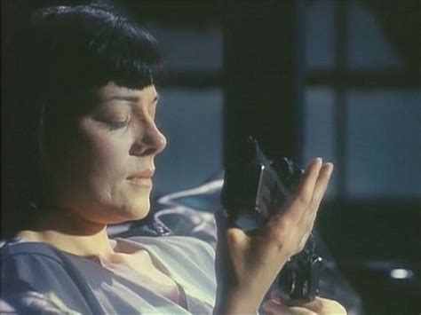 Kim Cattrall Split Second