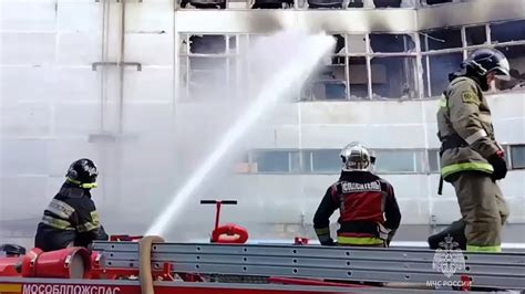 Al menos ocho muertos por un incendio en un edificio de la región de