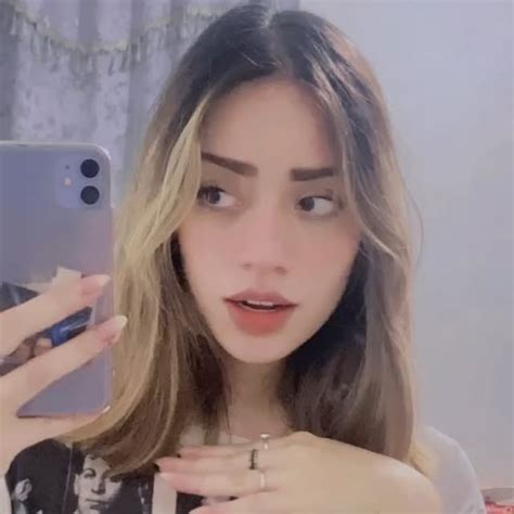 𝕮𝖆𝖒𝖎𝖑𝖆 𝕸𝖔𝖗𝖆𝖑𝖊𝖘🦋 Camilamo • Threads Say More