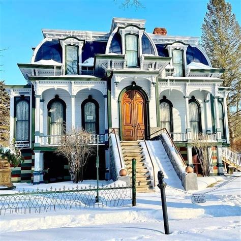 Mansard Roof House Style