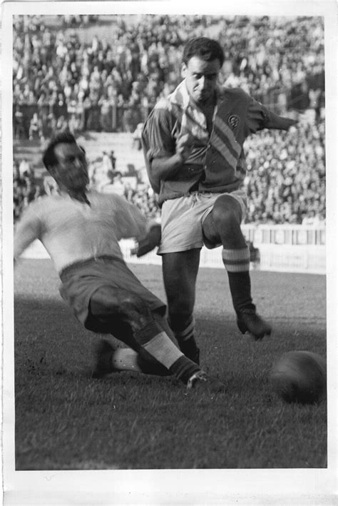 Adiós A Serrat Basora César Kubala Moreno Y Manchón