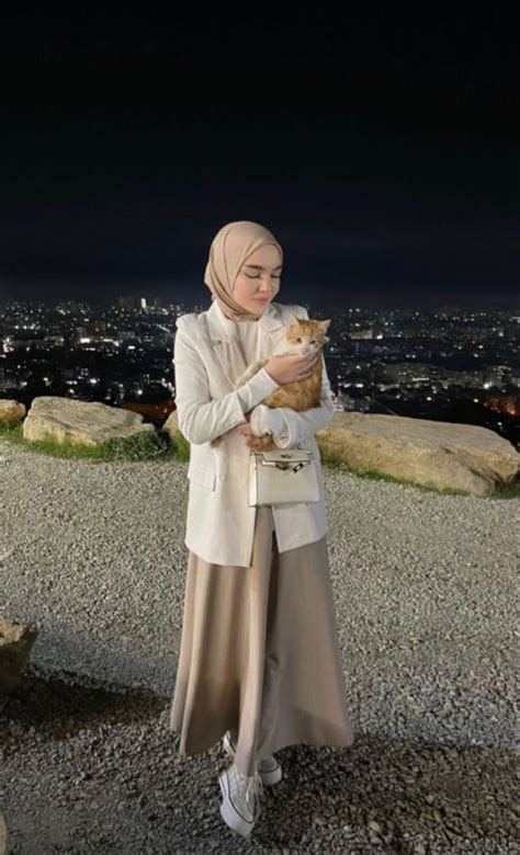 Pin Oleh Zza1nab Di Modest Fashion Baju Terusan Panjang Mode Wanita