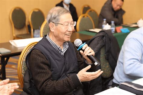 陈润生院士出席第六届科技发展高峰会暨院士专家座谈会 医学 医疗 人类