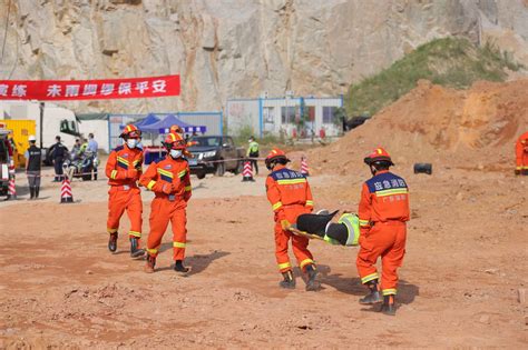 暴雨引发山体滑坡，人员被困？别怕，是应急演练救援能力深圳市