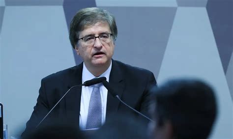 Paulo Gonet toma posse como PGR o que é e quanto ganha o procurador