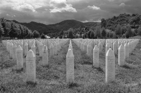 ¿qué Es Un Genocidio El Orden Mundial Eom