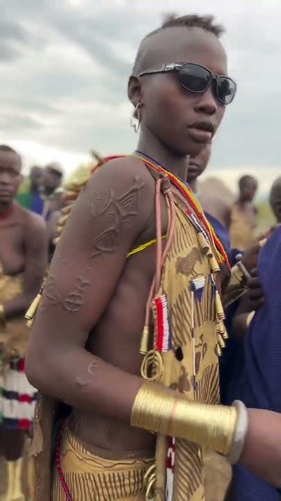 The Girls Of The Bodi Tribes Dressup For The Yearly Keal Celebrations
