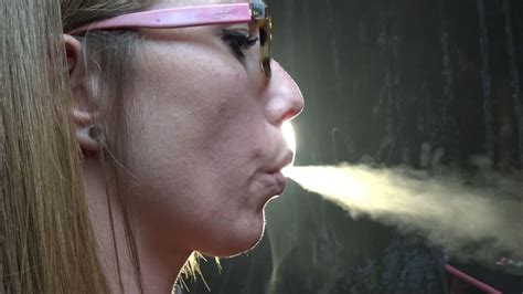 Maddy66 Amazing Smoking Residual From Cinthia Manyvids