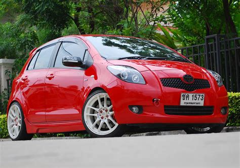 Toyota Yaris Custom Wheels Work Wheels Emotion Crkai 18x75 Et 42