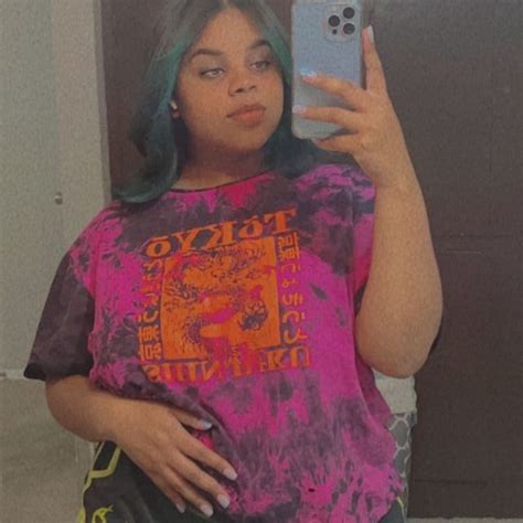 Dayana Rosales Michelrosales R • Threads Say More