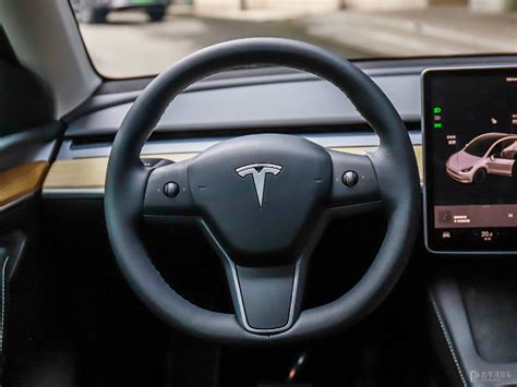 珍珠白model Y中控内饰图片model Y 2022款 改款 长续航全轮驱动版7709947太平洋汽车网