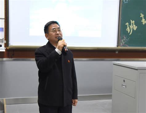 衡中班主任直言：孩子高考的成功不只是靠我们，还得看家长的陪伴！