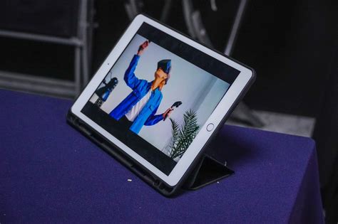 2022密室逃脫最熱門 Vr密室逃脫推薦《異世客》，台中vr密室，2人即可成行~ 小花姐接