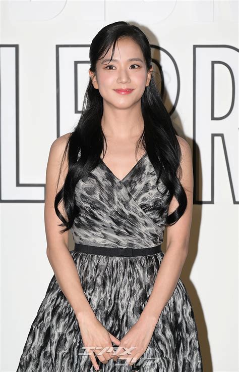 【フォト】blackpinkジス交際発覚後一段とラブリー＝「lady Dior Celebration」展示会