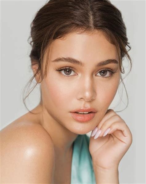 Ivana Alawi Us Model Birth December 25 1996 91410