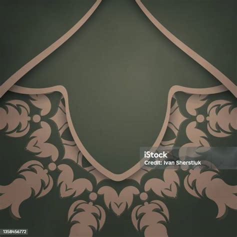 Template Brosur Warna Hijau Dengan Ornamen Coklat Abstrak Untuk Ucapan