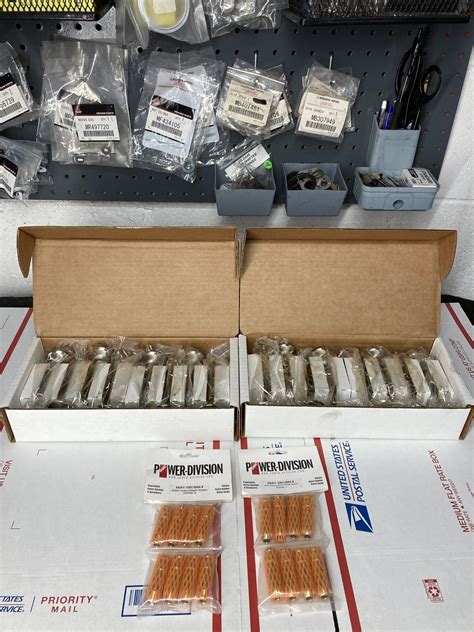 4G63 NEW GSC 1mm Valves Bronze Valve Guides DSMtuners