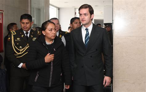 El Gobierno insistirá en las preguntas de una consulta popular señala