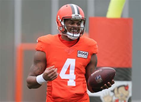 Deshaun Watsons Private QB Coach Quincy Avery With A Behind The Scenes
