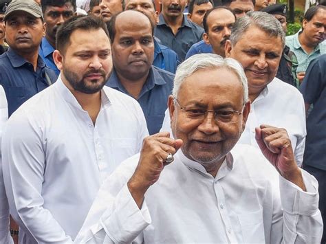 Bihar Caste Survey Report 34 Households In State Poor Over 50 Lakh