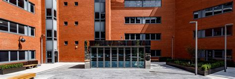 Belfield - Corporate Interiors Construction | Structure Tone International