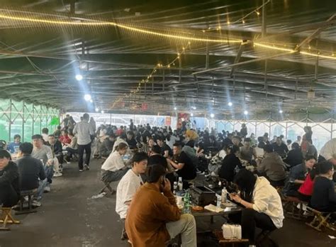 老戴说 淄博烧烤，火起来的是真正的幸福生活城市出圈时间