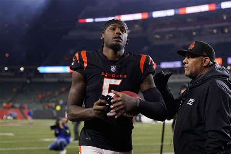 Tee Higgins Makes Feelings Clear On Trade Rumors Amid Uncertain Future