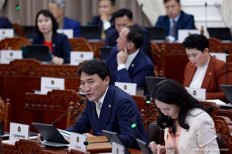 “Монгол Улсын Засгийн газрын 2024 2028 оны үйл ажиллагааны хөтөлбөр батлах тухай” УИХ ын