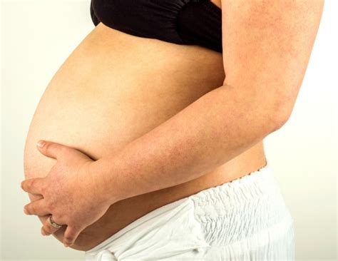 La chirurgie de la cholécystite aiguë pendant la grossesse peut être