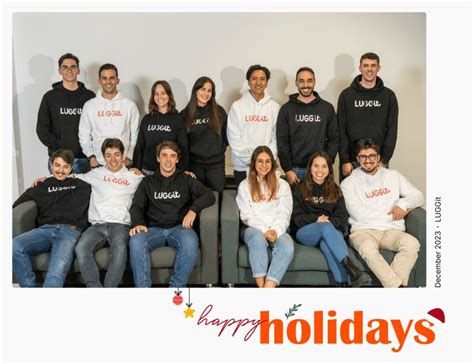 Luggit Luggage Service On Linkedin Happyholidays Newyear Christmas
