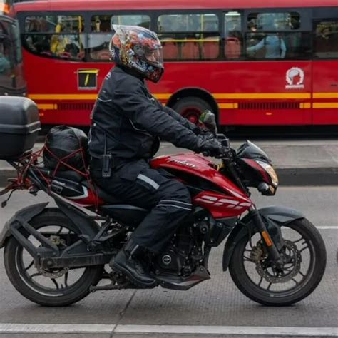 Motos En Bogotá Proponen Rebaja En Tarifas De Tránsito Como Patios Y Grúas