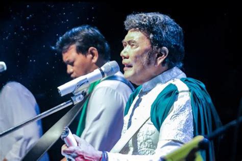 Lirik Lagu Rhoma Irama Keramat Hai Manusia Hormati Ibumu Yang Melahirkan Dan Membesarkanmu