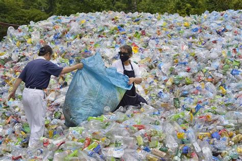 Ces Photos Qui Prouvent Les Ravages De La Pollution Plastique Sur La
