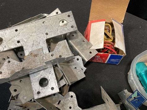 Fence Building Brackets Estate Details