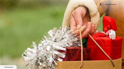 How To Christmas Shop Early And Smart