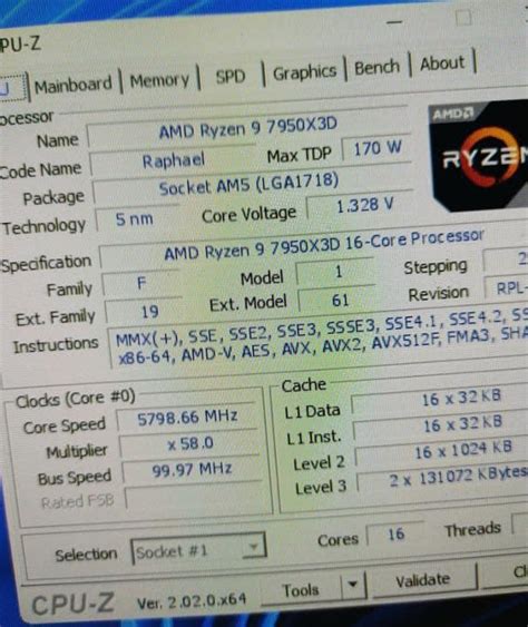 benchlife 科技台 【真 or 假】amd ryzen 9 7950x3d 的 cpu z 截圖出現在網路上！ facebook