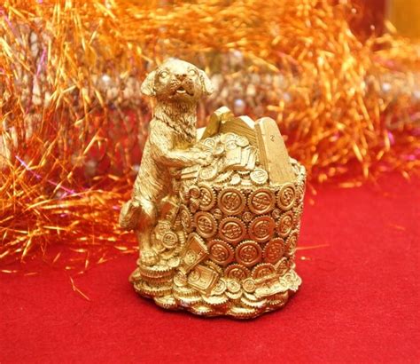 Собачка з скарбничкою під бронзу а — ціна 216 грн у каталозі Статуетки