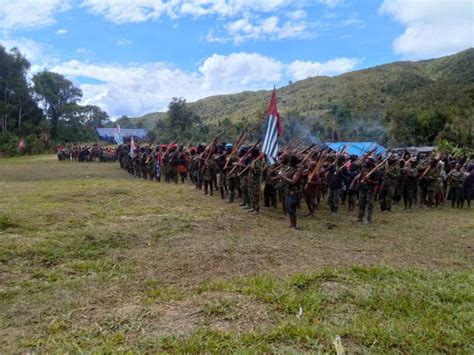 Bendera Berkibar Di Hut Organisasi Papua Merdeka Papua Deadline