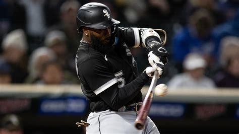 White Sox Eliminated From Playoff Contention After 8th Straight Loss