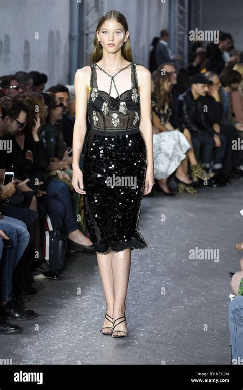 Milan Fashion Week Spring Summer 2018 N21 Catwalk Featuring Model