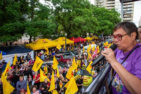 Servidores públicos denunciam a péssima gestão do governo Leite em ato