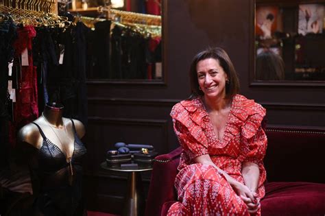 Indústria do bem estar sexual aumenta as vendas com abordagem mais feminina