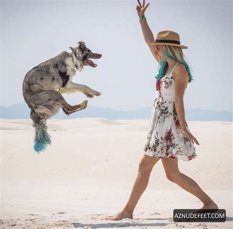 Sara Carson Feet Aznudefeet