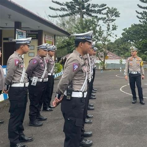 Bolesusanja • Threads Say More