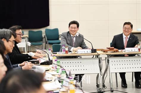 용인시 반도체 경쟁력강화위원회 본격 활동 시작···기업인·전문가로 구성 아주경제