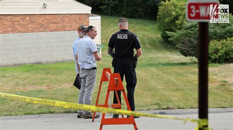Des Agents Du Fbi Ratissent Le Quartier Du Tireur De Trump Une Semaine