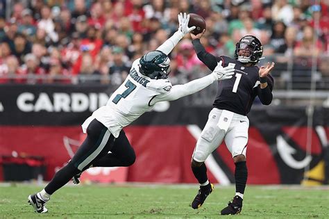 Nfl Executives And Coaches Rank Eagles Pass Rusher In The Top Ten
