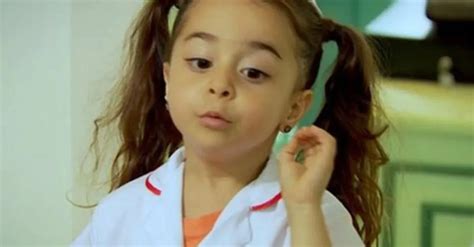Küçük Yıldızın Son Hali Görenleri şoka Sokuyor Çocuk Oyuncu Beren